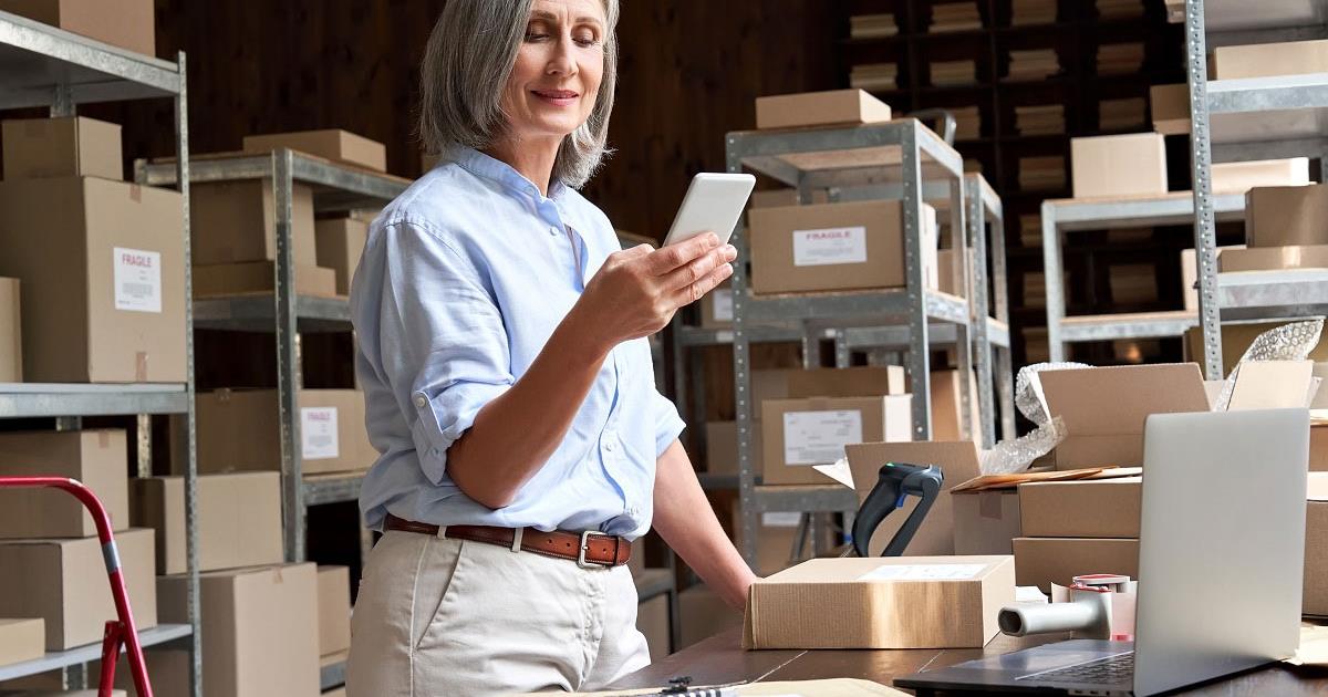 E-Commerce Brand Switches to Clean Tac for Product Return Labels | RRD