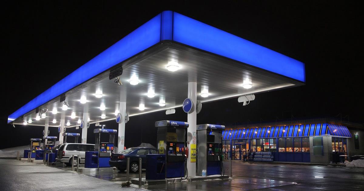 National Chain of Highway Stopping Centers Overhauls In-Store Signage | RRD