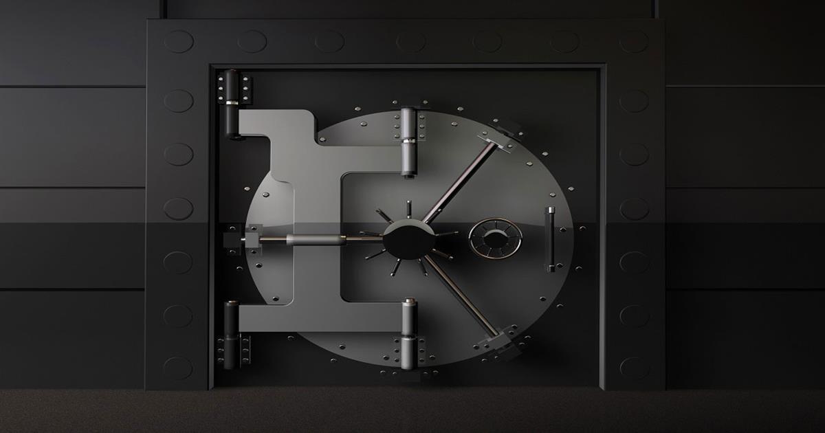 The Labels Strategy Behind Layering Covert Security Features | RRD